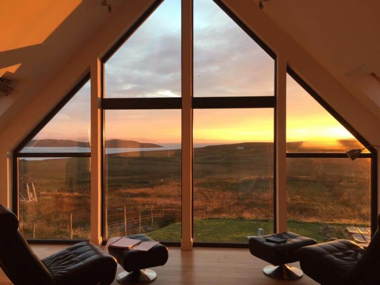 Self Catering Scotland, Luxury Holiday Cottages,Hot Tubs,5 Star Lodge